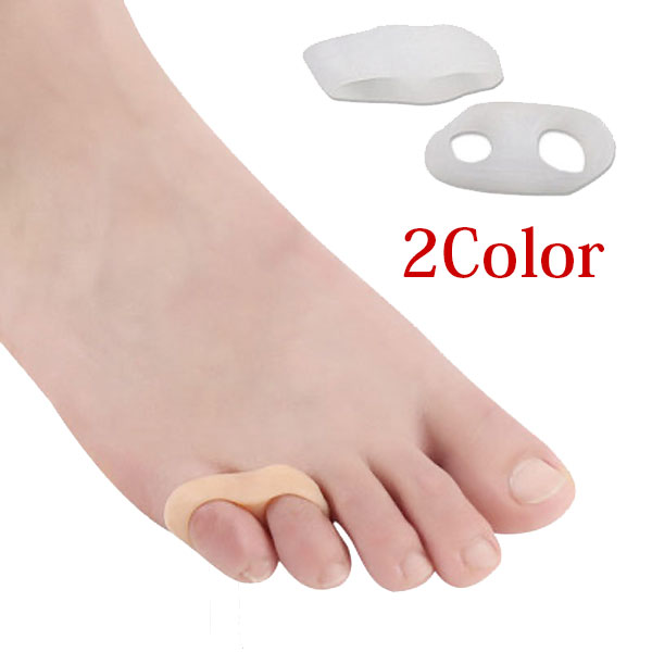足指でお悩みの方にサポーターリング 足指を広げ自然なかたちでサポート！ 足指を広げて楽に歩く！柔らかくてきもちいい外反母趾対策用パット。 小指(第5指)と4指の間にやわらかいクッションを挟むことで、指間の圧迫を和らげます。 独自の形状とやわ...