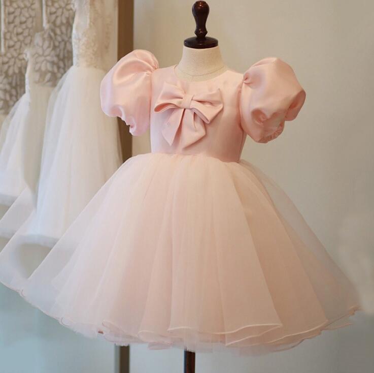 商品詳細 キッズドレス 女の子チュールドレス 半袖 子供フォーマルドレス 商品内容 ワンピースのみ サイズ 80cm バスト48　ウエスト46　着丈45　肩幅28　適応身長75-85cm　適応年齢1-2歳 90cm バスト51　ウエスト50...