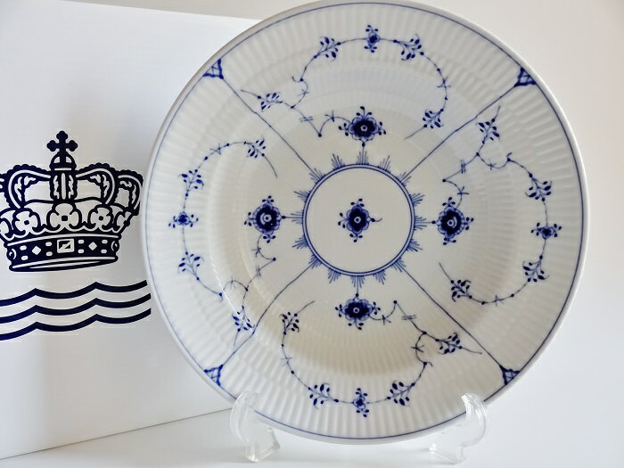 生産国：タイ 材質：磁器 ブランドボックス付き サイズ：径23cm　　高さ5、2cm