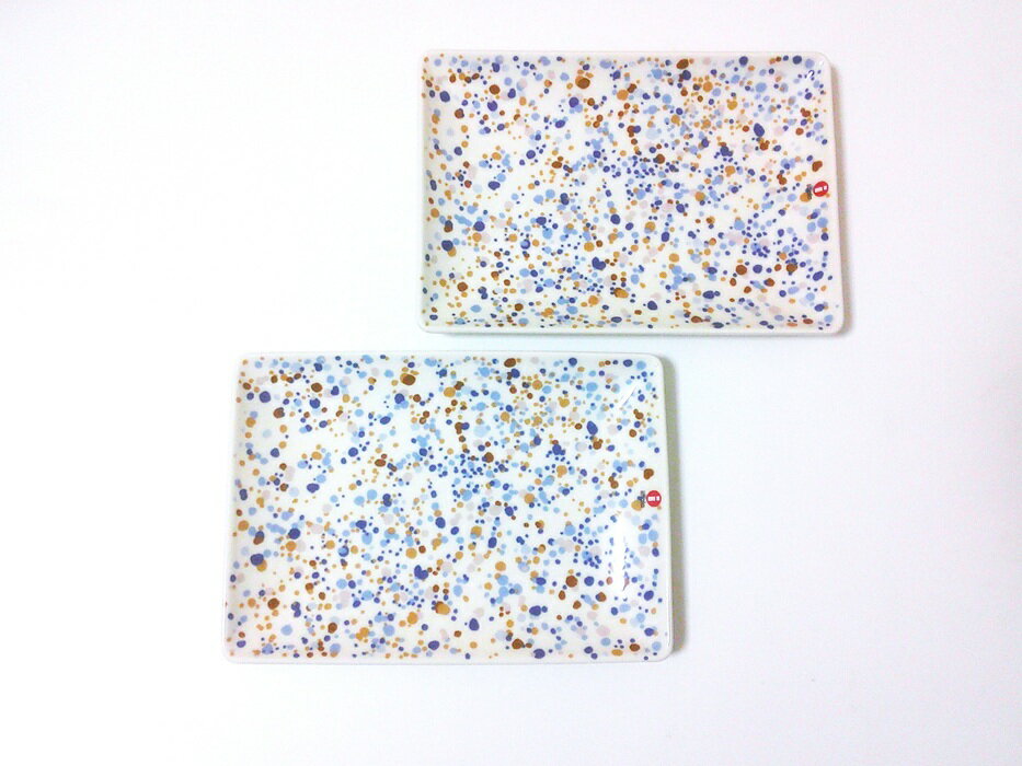 【生産国】タイ 【材質】陶磁器 【サイズ】トレー：直径15センチ×21センチ×高さ2センチ　 【ブランドボックス】付属しております。