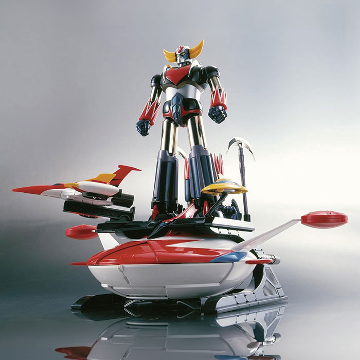 『UFOロボ グレンダイザー』50周年に超合金魂GX-04 「宇宙の王者セット」が全世界のファン待望の再販！ GX-04 UFOロボ グレンダイザーに合体する「UFOスペイザー」 「ダブルスペイザー」「ドリルスペイザー」「マリンスペイザー」...