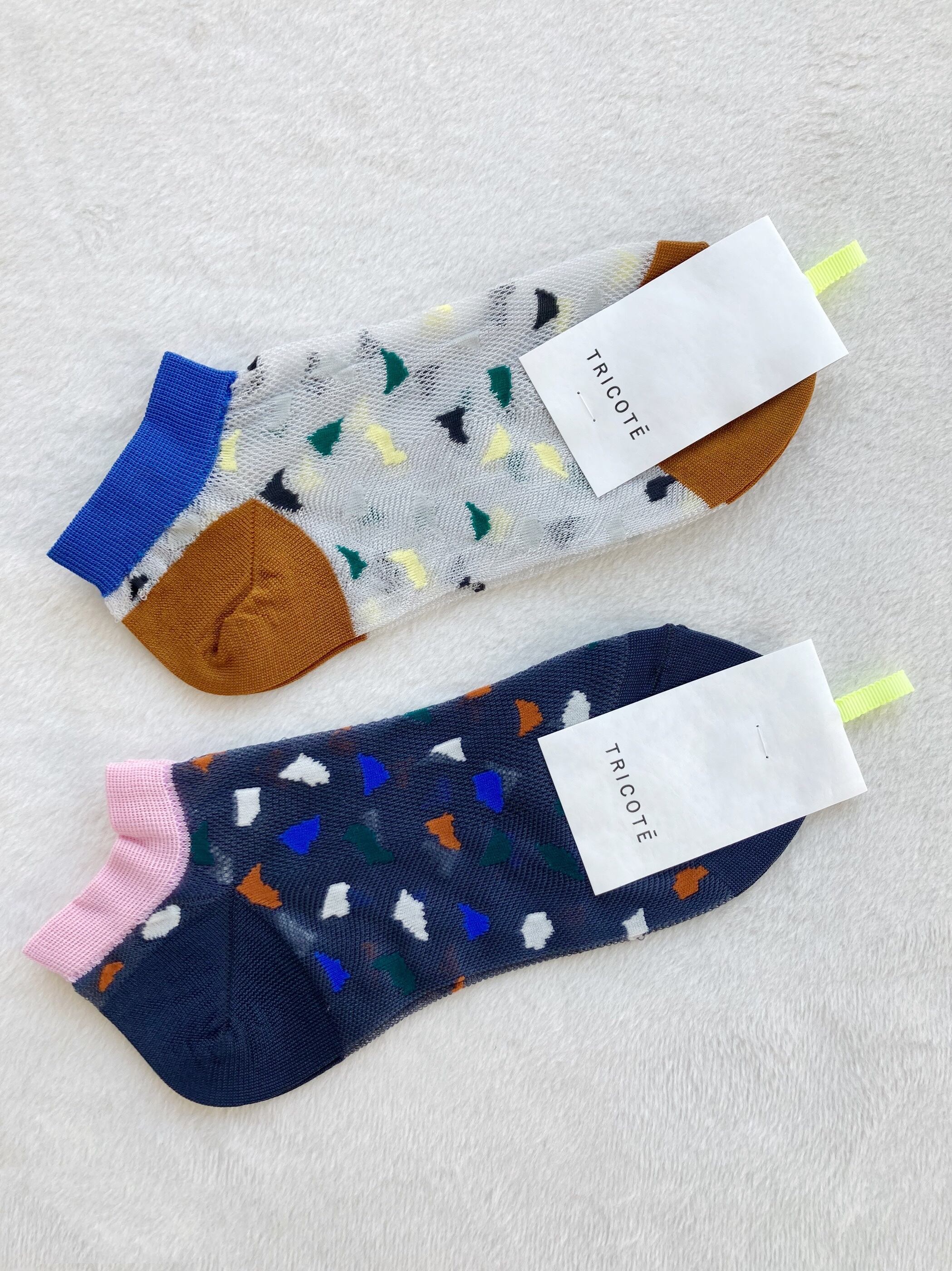 商品情報素材/材質ナイロン100%サイズ/寸法約23～25cmカラーNavy、Gray原産国日本注意モニター発色の具合により色合いが異なる場合がございます。ギフトギフトボックス対応【TRICOTÉ】 MESH TERRAZZO SNEAKE...