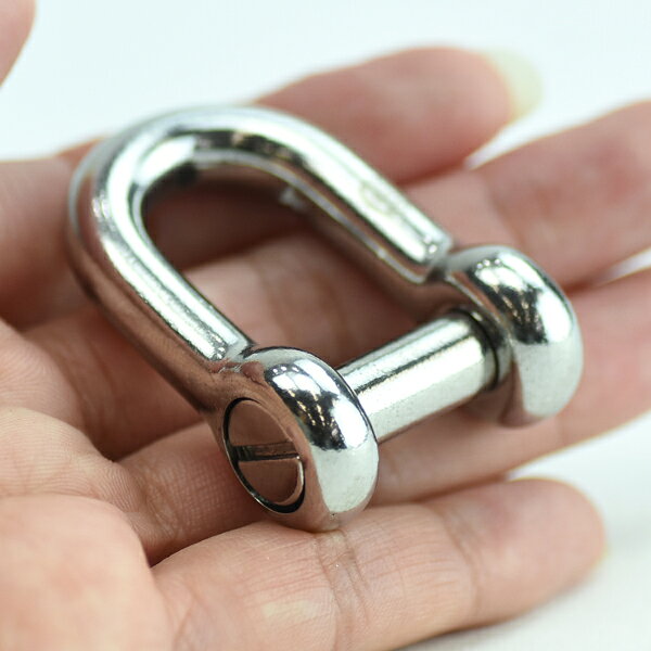 メーカー：水本品番：CS-8品名：沈みシャックル ステンレス 太さ8mmJANコード：4982970401192材質：ステンレス 画像内寸法の単位はミリです 品番 CS-8 D 8 L 32 B 16 d 17 捻径 W-5/16 Weig...