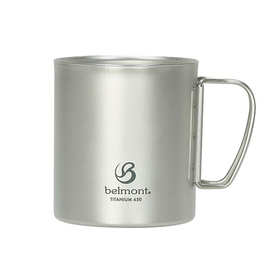 コップ チタンマグ過去に販売されたマグのリニューアル版。ハンドルがハの字になり、指に掛かる荷重が分散され、指が痛くなりにくい構造です。材質：本体：チタニウム、ハンドル：ステンレスサイズ：外径約Φ90[ハンドル含む](内径Φ79)×96.5m...