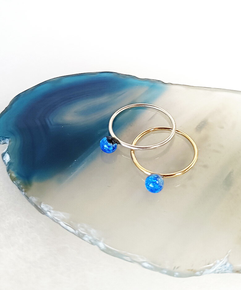 商品情報素材/材質素材：白ホタルガラス、silver925サイズ/寸法FREEその他商品説明注意モニター発色の具合により色合いが異なる場合がございます。JEENAR OKINAWA / 白ホタルガラス　リング(silver925 11号) ...