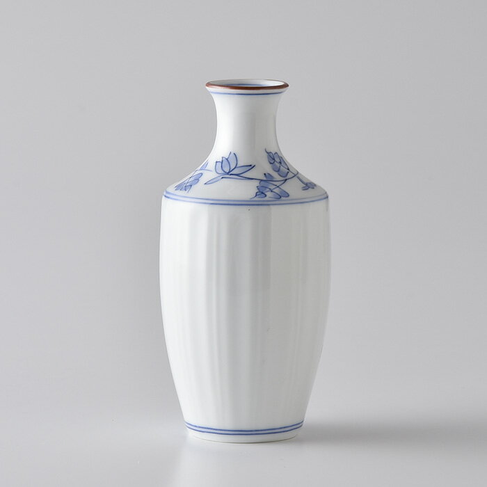 サイズ：12.7×H6.1m レンジ対応可・食洗器対応可 素材：陶磁器 産地：長崎県波佐見町 注意事項：モニター発色の具合により、実物とは色合いが異なる場合がございます。