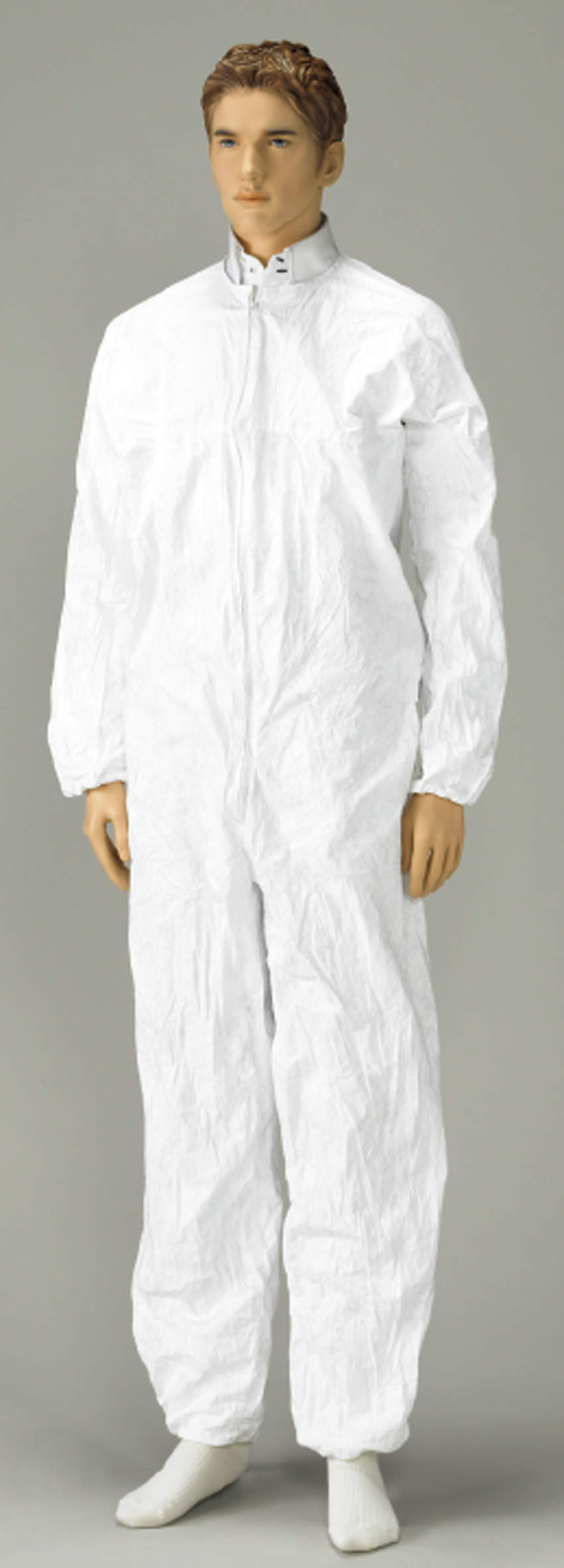 ●生地にタイベック&reg;を使用したディスポーザブルタイプの衣料●ISO14644-1クラス4クリーンルームにて個別包装●ガンマ線滅菌、帯電防止加工済型式：IC253CSサイズ：XXL胸囲（cm）：116〜124身長（cm）：〜186〜1...
