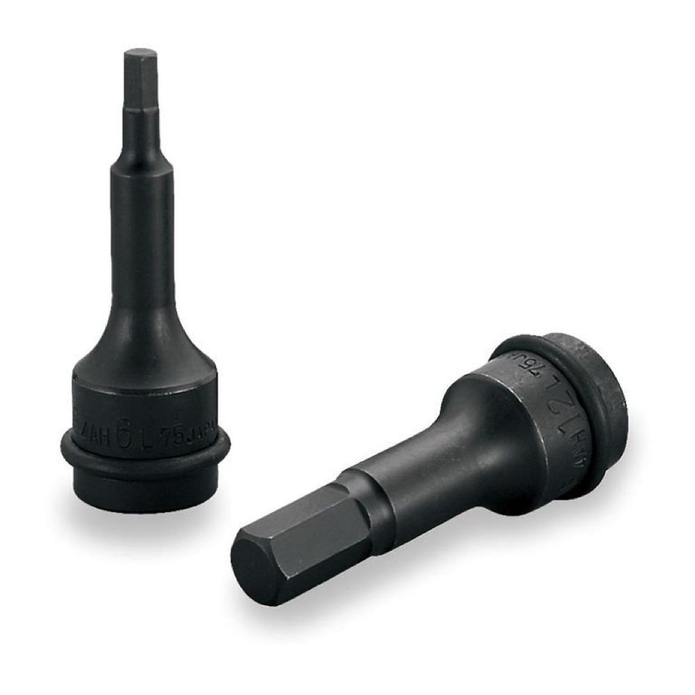 差込角dr.：12.7mm 全長：ロング 二面幅寸法S：10mm 寸法D：25mm 寸法L：75mm 寸法L1：15mm ピン適応製品番号：PIN3522S Oリング適応製品番号：RINGP22AS 質量：125g関連商品TONE インパク...