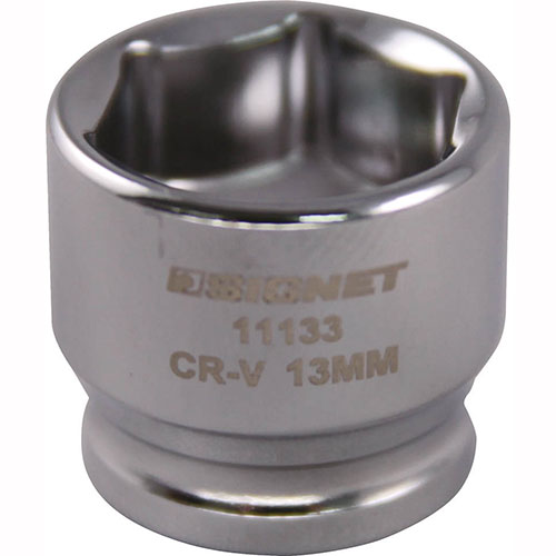 【特長】 ●ソケットの全長はわずか16mm（SIGNET従来品より9mm短い）、狭い場所での作業に最適。 ●吊り下げタグ付。 ●ミラー仕上げのメッキが美しいショートソケット。 ●六角タイプ。 【仕様】 ●差込角(DR)：1/4 ●ソケット全...