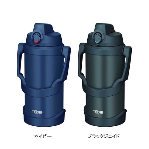 【特長】 ●ラク持ちハンドルでより持ちやすく、スポーツシーンに最適なジャグです 【仕様】 ●色：ネイビー、ブラックジェイド ●容量(L)：2 ●幅(mm)：160 ●奥行(mm)：130 ●高さ(mm)：300 ●保冷効力(℃)：9以下(6...