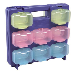 ●外枠に透明中箱がセットされているので、中身が一目瞭然●外枠は2分割でき、脱着も簡単で整理・保管・携帯に便利！●スケルトン小箱は、パーツを入れたままスケルトンパーツボックスや棚に整理保管でき、使用時はベルト等に吊れる●スケルトン小箱は透明フ...