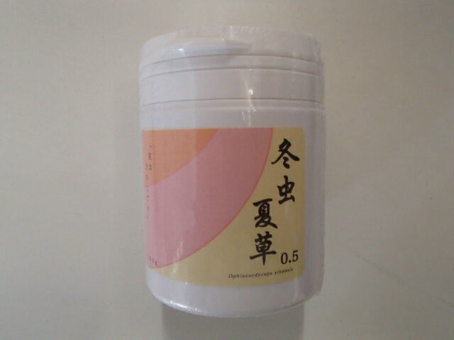冬虫夏草は、夏になって虫が茸になる姿からその名が付き、中国では「虫草」とも呼ばれます。 〔製造発売元〕・・・栃本天海堂 〔内容量〕・・・100g 〔ご利用上の注意〕 ＊妊娠中・授乳中の方はご利用をお控えください。 ＊服薬中・通院中の方は医師...