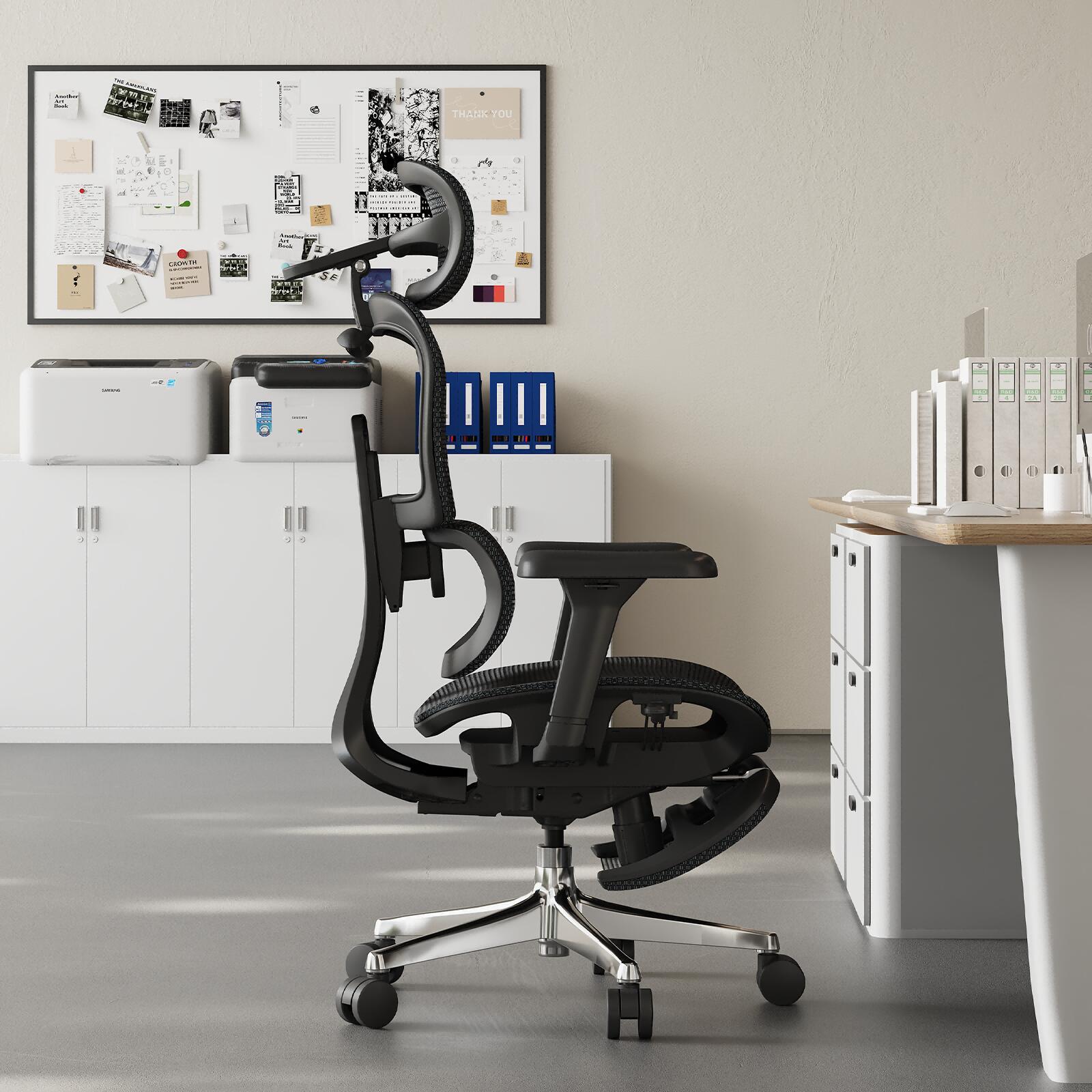 商品詳細 商品仕様 ・材質：メッシュ ・梱包サイズ：74×46×65cm ・梱包重量：25.7kg 商品特徴 【大きく調整可能なヘッドレスト】 KTOWシリーズの中でも最大クラスの調整幅を持つヘッドレストを採用。体格や姿勢に合わせて細かく調...