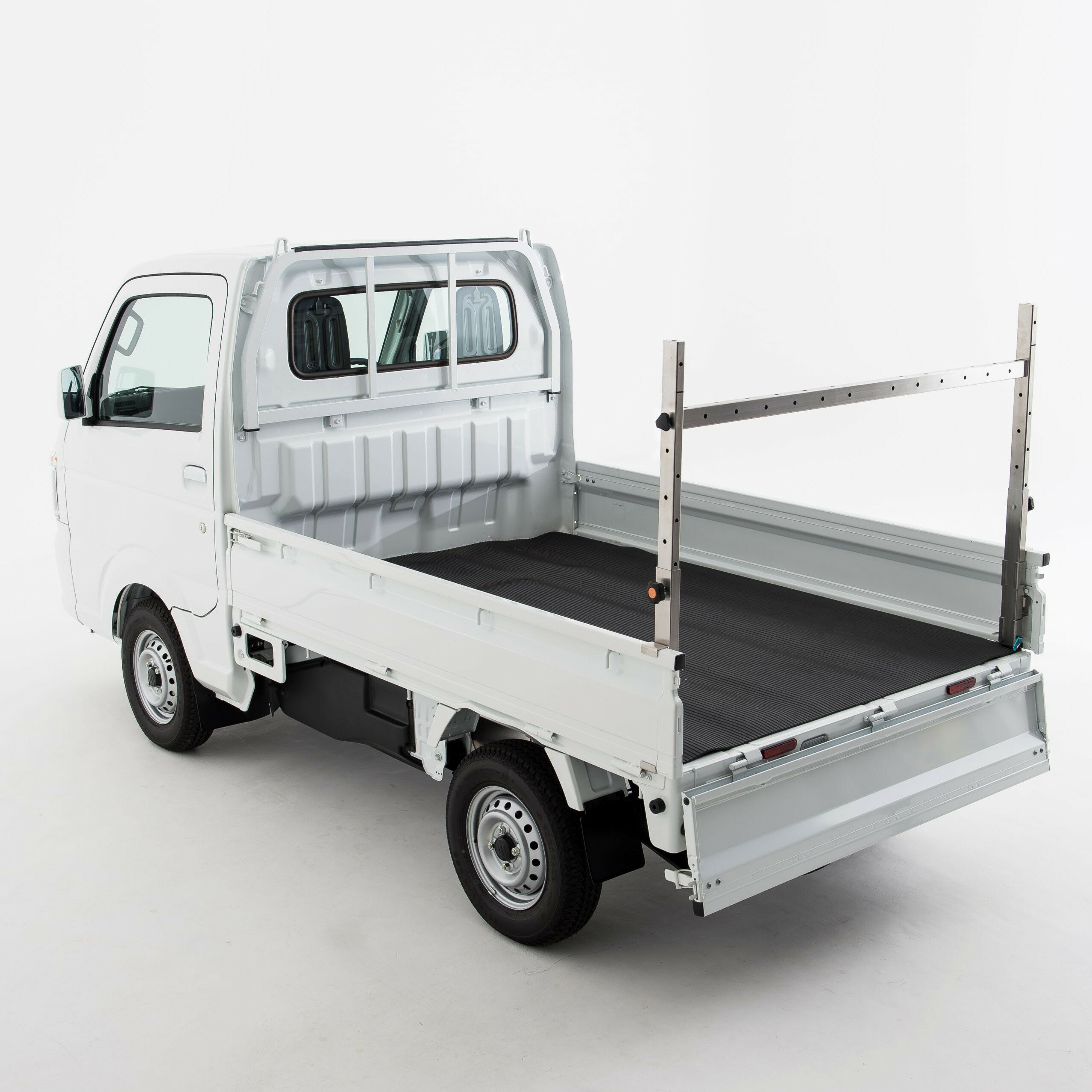 商品情報メーカー軽トライアングル商品名ベースキット110タイプメーカー品番なし商品内容アングル適合車種スズキダイハツ日産ホンダマツダ三菱注意平成11年以降の新規格、スズキ、ダイハツ、ホンダ、マツダ、スバル、三菱取り付け可能※平成27年式以前...