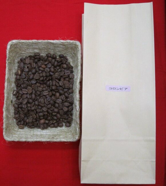 こちらのレギュラーコーヒーは ご注文を頂いてから自家焙煎しております。 そのため、即日の発送が出来ない場合もございます。 ご了承のほどよろしくお願いします。 ※現在在庫以上の注文についてはお問合せ下さい。 甘い香りと上品な酸味が特徴です。 ...