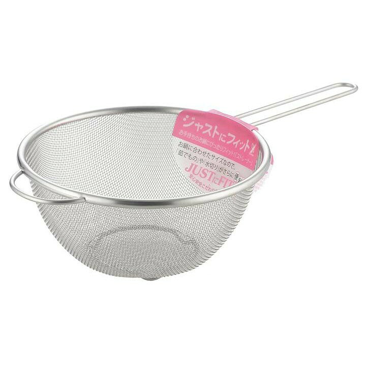 お手持ちの鍋にジャストにフィット。 場所を取らずに重ねて収納。 茹で物や水切りもさらに便利。 ●商品サイズ（cm） 幅約34×奥行約19×高さ約9 ●商品重量 約196g ●材質 SUS304 【ジャストにフィット シリーズ】 丸型ザル 2...