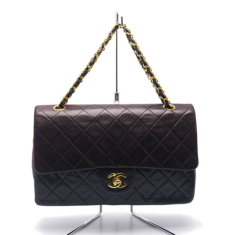 【外側】角スレや小傷、薄ヨゴレあり。角部分の塗り直し有り。ヤケで上部が赤みがかっています 【内側】スレ、薄ヨゴレ、小傷あり 【ハンドル／ストラップ】多少のスレ、シワあり 【金具】スレ、小傷あり 【その他コメント】 ダメージや型崩れ等がありま...