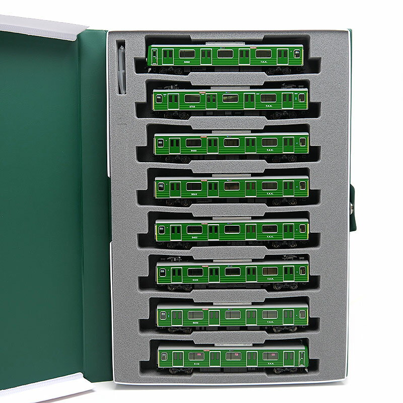 【コメント】 ・車体のダメージがあまり無い、綺麗な印象を受ける商品になります。自作室内灯装着済み。ライト、動力動作確認済。 販売専用ダイヤル：03-3988-4748 お電話の際は、商品番号をお知らせ下さい。 商品番号: 7f0592 メー...