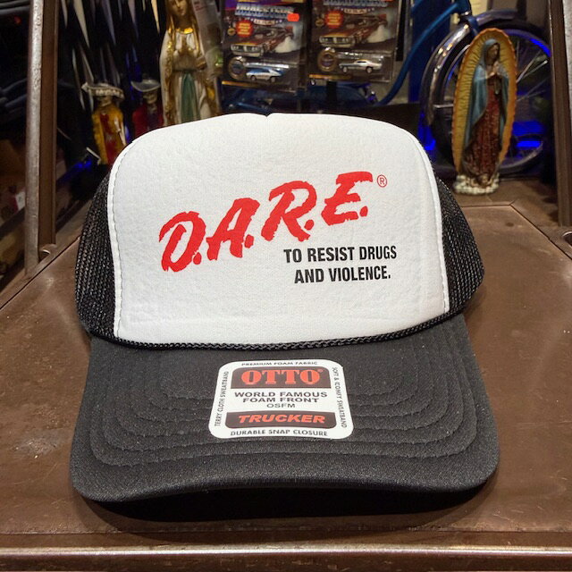 TRUCKERS MESHCAP -164- D.A.R.E BLACK/WHITE MESH CAP メッシュキャップOLD SCHOOLなプリントメッシュキャップ BODYはOTTO HIGHクラウンを使用 BEERメーカー,MOTOR...