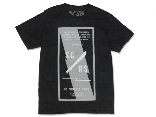US VERSUS THEM アスバーサスゼム ROOT Tシャツ BLACK FRONT,BACKにプリント SIZE S-着丈63CM 身幅46CM SIZE M-着丈69CM 身幅50CM SIZE L-着丈73CM 身幅54CM S...