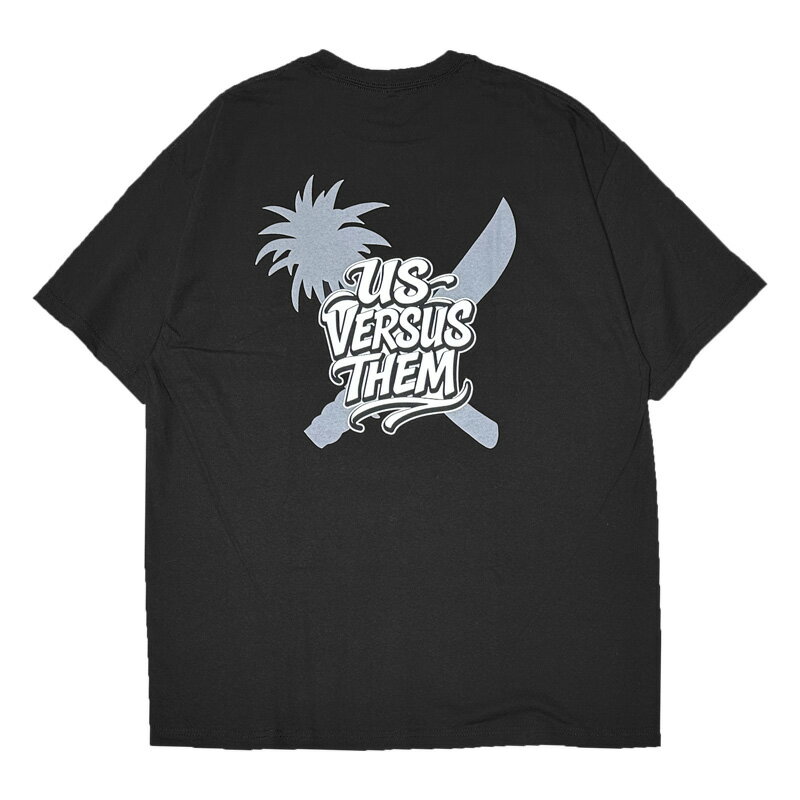 US VERSUS THEM アスバーサスゼム -CROSSCUT SCRIPT- TEE Tシャツ BLACK FRONT左胸&BACKプリント SIZE M-着丈68CM 身幅51CM SIZE L-着丈75CM 身幅54CM SIZE...