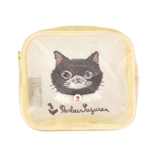 表側はメッシュの素材。内側が透明ビニールの裏地付きなので、コスメ等のパウダーが外にこぼれることはありません。汚れたときはウェットシートでサッと拭けます。 (タテ)(ヨコ)(マチ) 12×14×5 ナイロン100％ (裏布)透明ビニール