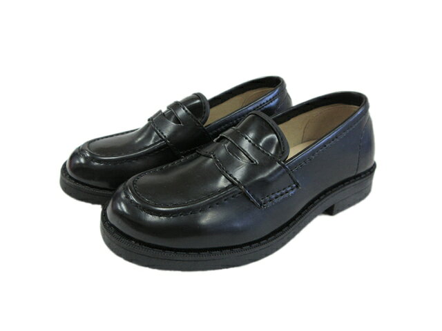 ■商品名Ms.COCO MC-1908 ■商品コメント 「ミスココ」のフォーマルシューズです。光沢のある合成皮革を使用しているため、高級感があります。子ども向けにこだわって作り上げたラストを使用しているため、非常に履きやすいシューズです。ロ...