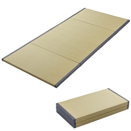 ユニット畳の4連タイプ、折りたためるい草マットレスです;サイズ:約90x200cm;厚み:3cm;表地:い草(無染土);織り方:二二目織り;中材:ココナッツパーム;裏地:ポリエステル不織綿(滑り止め付き);縁:PE。 畳表は無染土い草を採用...