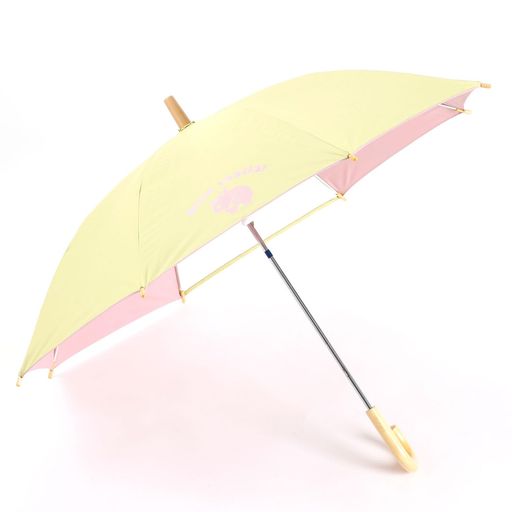 太陽 【雨の日も使える日傘】傘の生地部分は、裏面にポリウレタンコーティングがしてあり、UVカット、遮熱遮光加工もばっちり。はっ水加工も施されているので、雨の日でも使える日傘になっています。なお、使用している生地は、第三者機関により、高い遮光...