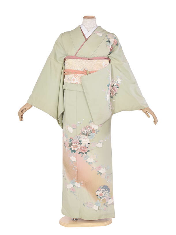 商品情報素材正絹サイズ裄/約69cm　袖丈/約48cm　前幅/約25cm　後幅/約30cm　身丈/約172cm7号〜13号掲載画像について実際の商品になるべく近い色を再現しておりますが、お客様のご覧になっているモニターや環境により、実際の色...