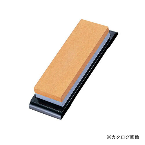 【メーカー名】 ●片岡製作所 【特長】 ●取り外し自在スベリ止め台付きですべりません。 ●ステンレス庖丁のノリも抜群で簡単に刃が付きます。 ●素材にはアルミナ系炭化硅素系の研磨材を使用しており、刃付の早さ、力強さが違います。 【仕様】 ●サ...