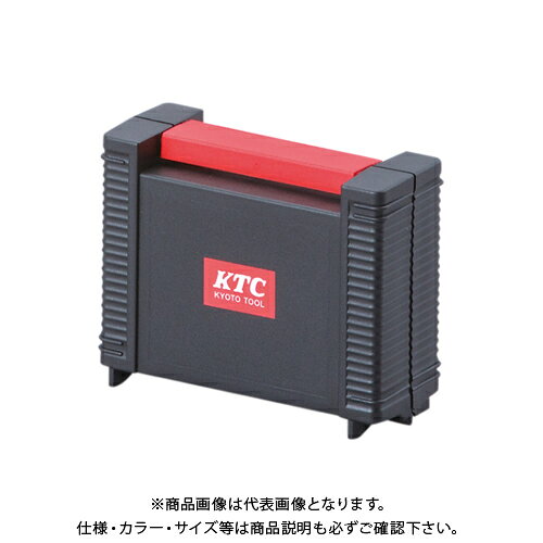 【メーカー】 ●京都機械工具(株) 【特長】 ●お手持ちの工具を入れてオリジナル工具セットの作成が可能。 ●ケース収納で3S重視の一括管理が可能(専用インレイ付き)。 【仕様】 ●本体サイズ(mm)：W105xD85xH40 ●内寸(mm)...