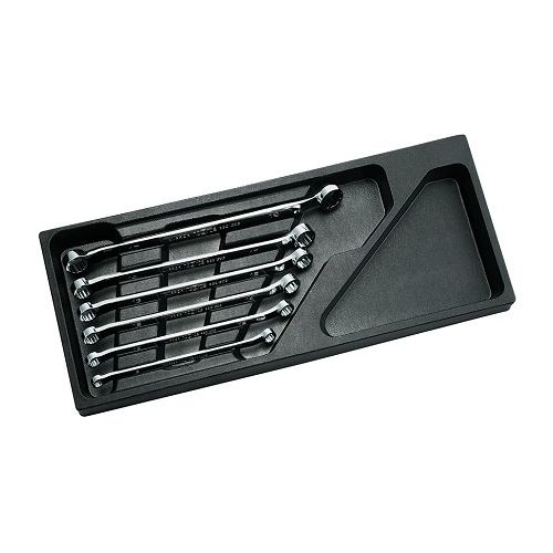 【メーカー】 ●京都機械工具(株) 【特長】 ●ヘッド部の厚みを薄くする事により狭い場所での作業性が向上してます。 【用途】 ●ネプロス・汎用工具 【仕様】 ●セット内容:NM2-0810・1012・1214・1315・1417・1719 ...
