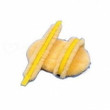 洗濯機で丸洗い可能肘、膝裏ふくらはぎのパットとしてお使いください。サイズ約30×奥行20×厚み4.5cm個装サイズ：31.5×25.4×7.2cm重量約160g個装重量：159g素材・材質表面:シープスキン中材:ウレタンクッション裏面:ナイ...