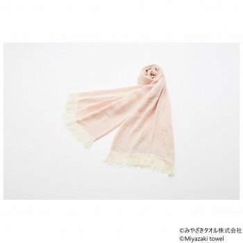 今治ショール横糸5mmのボーダーの上に縦糸を重ねた、柔らかな縞状のショールです。肩、腰、膝と様々な箇所を、季節を問わず多様なシーンで優しく包みます。サイズ180×70cm個装サイズ：29×29×3cm重量165g個装重量：165g素材・材質...