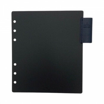 フルタンニンレザーのストレッチペンホルダーレザーリフィルパッドシリーズにストレッチペンホルダーです。エイジング(経年変化)が楽しみです。プラスチックのボードに革とゴムをつなぎ合わせた作りになっており、それによりペンのホールド感が向上。直径最...