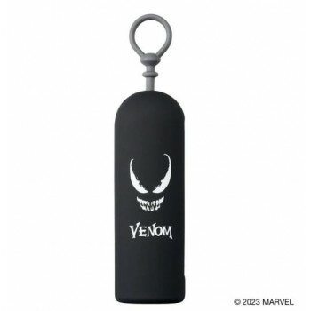 おすすめカギは1〜3本程度収納できます。本体内部のシリコンリングを下に引き下げてから取り出し、ナスカンにカギを取り付けます。ナスカンにカギを取り付けたら、吊り下げリングを引き上げてください。本体は立てた状態で置けます。※鍵の形状や大きさによ...