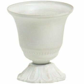 アンティーク調に加工したブリキ商品ヴィンテージテイストでインテリアや小物入れ、店内装飾にぴったりです。フラワーベースや小物入れ、インテリアはもちろん、トールペイントやフラワーアレンジメント、ハンドメイド作品や教室での利用など、使い方は様々。...