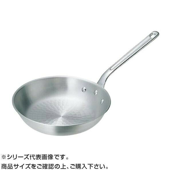アルミニウム製のフライパン！アルミニウム製のフライパンです。サイズ内径Φ270×深さ55mm個装サイズ：17×54×30cm重量個装重量：880g素材・材質アルミニウム仕様板厚:3.0mm生産国日本アルミニウム製のフライパン！アルミニウム製...