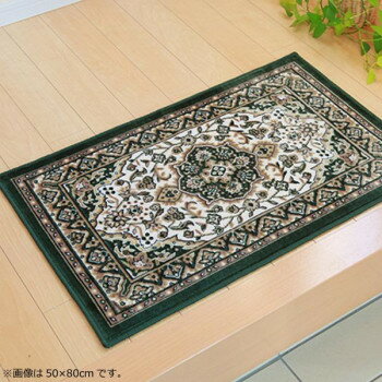 モケット織の玄関マット。上品なクラシック柄の玄関マットです。高密度で織り上げることで、丈夫で繊細な柄を表現しました。上品な玄関を演出してくれます。裏面にはすべりにくい加工を施しています。サイズ約60×90cm個装サイズ：62×47×3cm重...