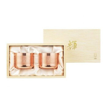 おすすめ飲み物の冷たさが素早く伝わり、ひんやりとした口当たりに。表面には水滴がつき、より一層涼やかさを演出してくれます。内面の錫メッキはイオン効果が高く、お酒を美味しくまろやかにしてくれます。特別な時間には特別な酒器を、こだわりの逸品で有意...