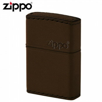 職人が丁寧に手縫いした牛革使用のZIPPO。カジュアルからフォーマルなシーンまで、場所を選ばずお使いいただけるZIPPO。横向きのZIPPOロゴが入ったシンプルなデザインは流行に左右されず、ずっとお使いいただけます。牛革は職人が一つ一つ丁寧...