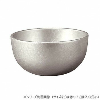 優しい色合いの「りん」優しい色合いの「りん」です。バレル研磨で仕上げています。サイズ60×60×31mm個装サイズ：30.0×20.0×15.0cm重量89g個装重量：650g素材・材質シルジン青銅・銅・亜鉛(表面加工/焼き付け塗装)生産国...