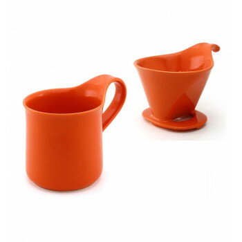 おすすめお手軽にドリップコーヒーを始められるコーヒードリッパーとカフェマグラージのセットボックスです。誰でも簡単に美味しいコーヒーを淹れられるのでプレゼントにもおすすめです。サイズドリッパー:W117×D152×H103mm、マグ:W130...