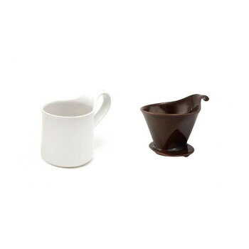 お手軽ドリップコーヒーセットお手軽にドリップコーヒーを始められます。誰でも簡単に美味しいコーヒーを淹れられるので、プレゼントにもオススメです。※同色のセットでも焼成窯の違いで、多少の色の差がある場合があります。※全ての製品が均一ではない個体...