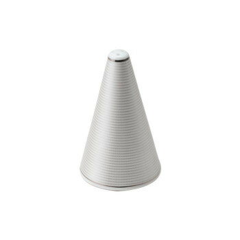 上質な質感の絵柄のペッパー(3穴)シャープなデザインの円錐型のペッパーです。上部に3つ穴が開いています。独特の立体感と上質なカラーリングが特徴のデザイン。サイズ直径46×高さ72mm個装サイズ：5×5×7cm重量個装重量：90g素材・材質フ...