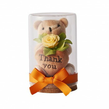 贈りたいのはモノだけでなく」癒し」お花を持ったクマが可愛い。インテリアのアクセントにもなります。サイズΦ7.5×H12cm個装サイズ：7.5×7.5×12.0cm重量175g個装重量：175g仕様OPP袋入生産国日本fk094igrjs