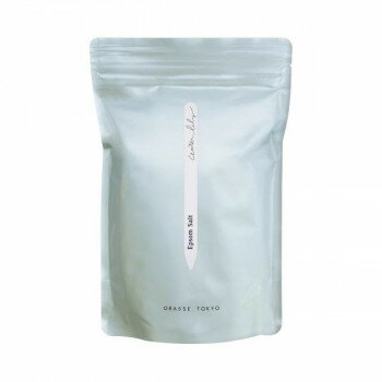 お風呂で香りも楽しめるエプソムソルト。ソルトと呼ばれていますが、実は塩ではない「エプソムソルト」。エプソムソルトとは硫酸マグネシウムの純粋な結晶です。新鮮な香りに包まれて贅沢なバスタイムをお過ごしください。レモンの清涼感からスイレン瑞々しさ...