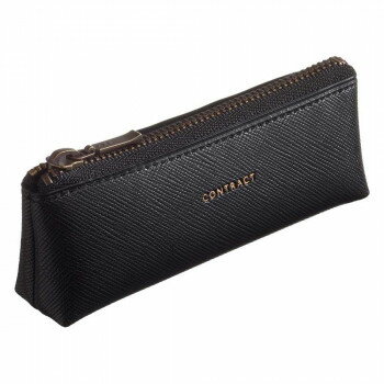 シーンを選ばないシンプルなデザイン。サイズにゆとりがあるので、印鑑の他にリップクリームやアクセサリー入れなどにも使用できます。サイズW110×H40×D25mm個装サイズ：15×12×5cm重量15g個装重量：20g素材・材質スポンジPVC...