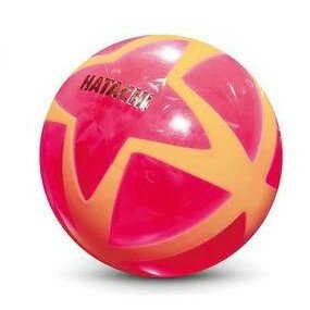 おすすめボール全体を覆うように配置された星型リングがコアの硬さを高め力強い転がりを実現。 柔らかいカバー層がボール全体を覆い、打感がよく狙ったところにピタリと転がせる。従来のボール素材より約18%硬く、合成が約3倍の新素材で甲高く気持ちいい...